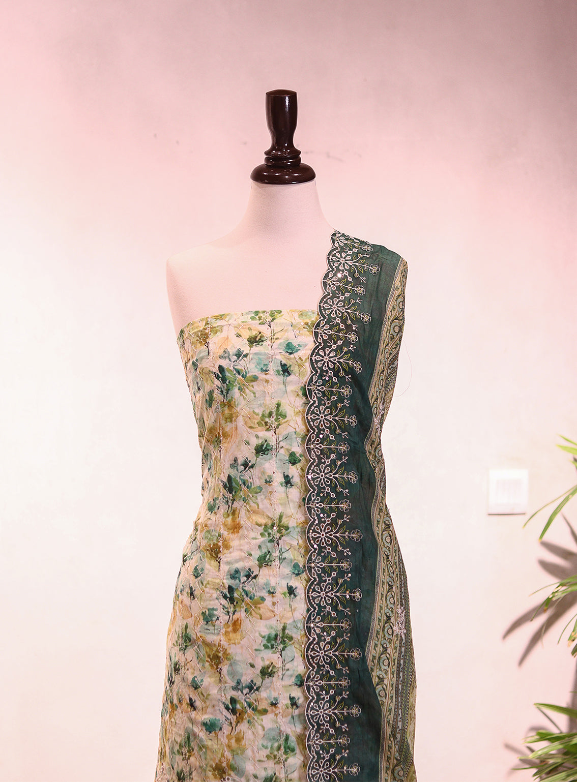 Bin Saeed Digital Embroidered Lawn 3 Piece Unstitched Suit BS26E D-01 ...