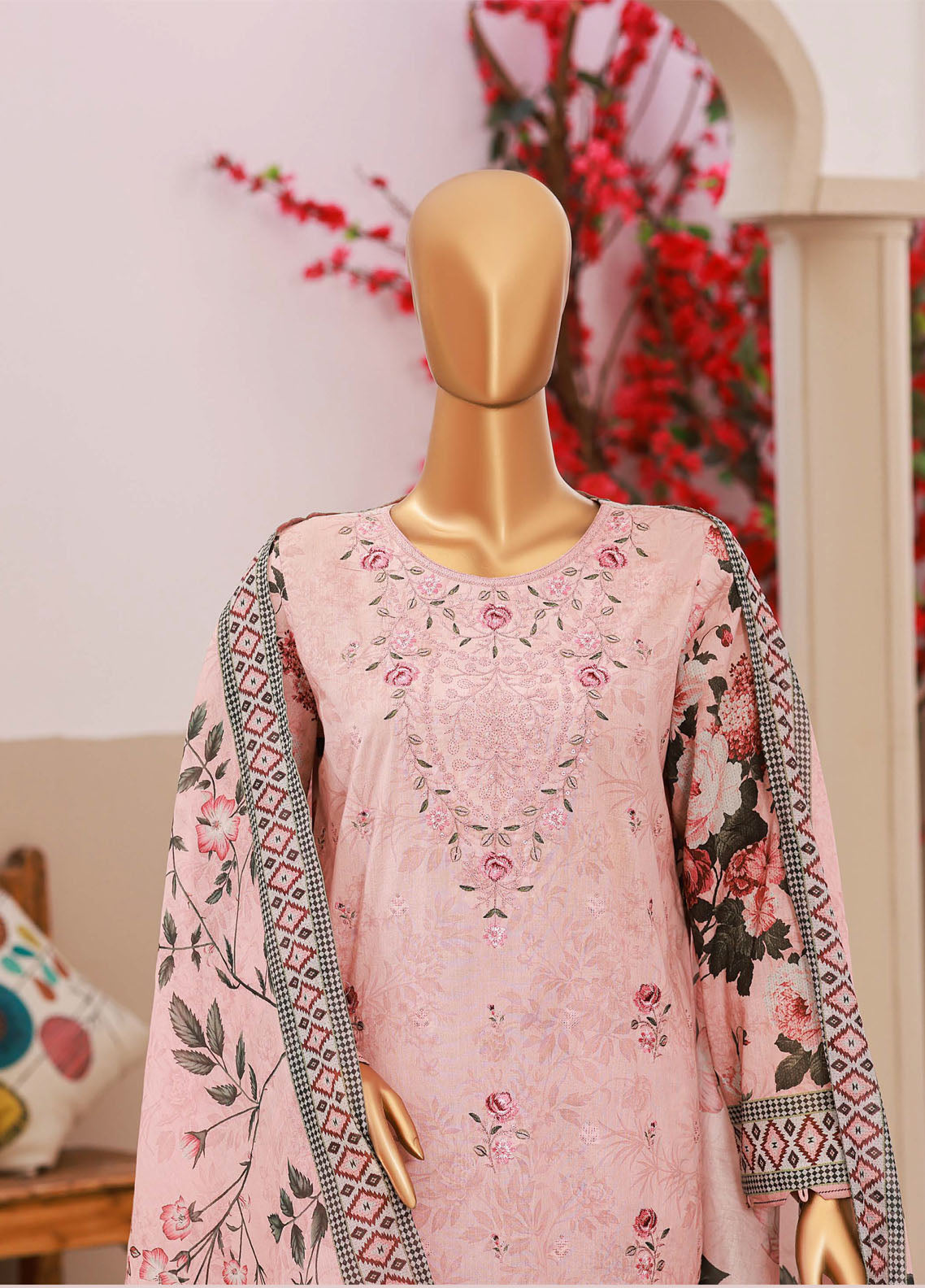 Elegant By HZ Textiles Embroidered Lawn 3 Piece Unstitched Suit HZ26EE ...