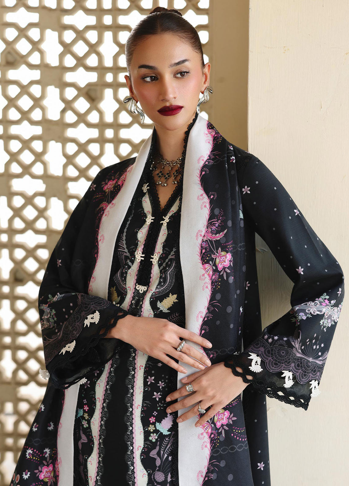 QPrints By Qalamkar Embroidered Jacquard Weaved 3 Piece Unstitched Sui ...