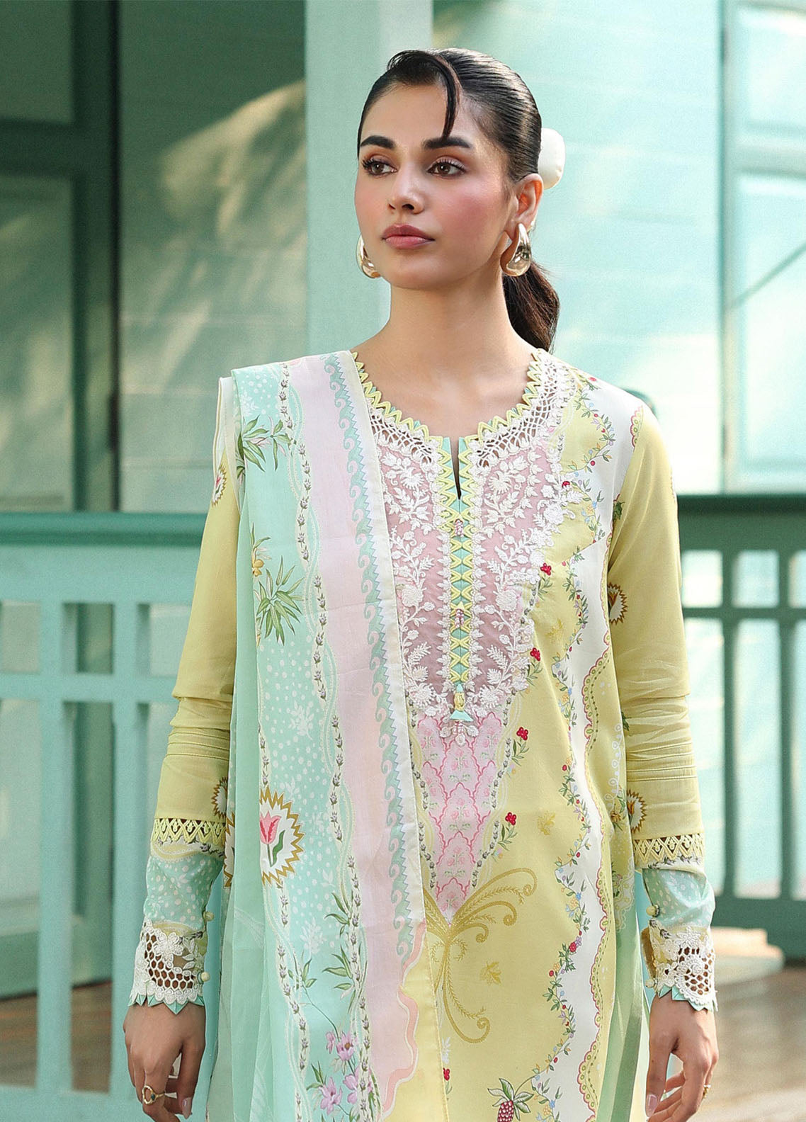 QPrints By Qalamkar Embroidered Lawn 3 Piece Unstitched Suit QLM26QP D ...